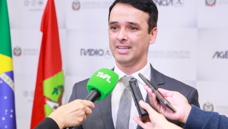 "Eu estou no páreo", diz Marcos da Rosa sobre 2024 - Informe Blumenau